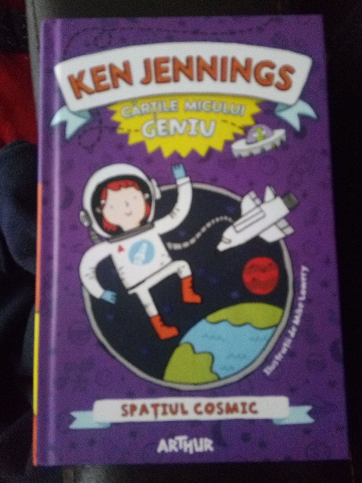 Despre Univers: Remastered - KIDIBOT Knowledge Battles